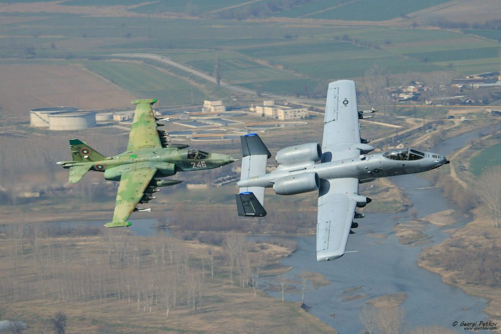 A-10 Thunderbolt II contro Su-25 Grach (Frogfoot)